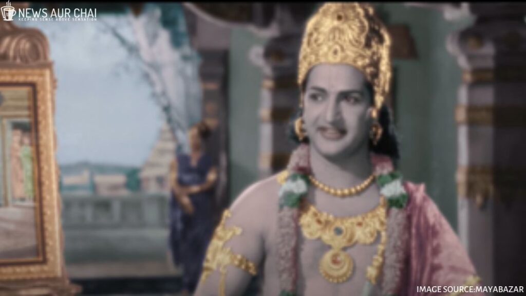 7 Times When Lord Krishna Made Appearances In Indian Movies ~ News Aur Chai